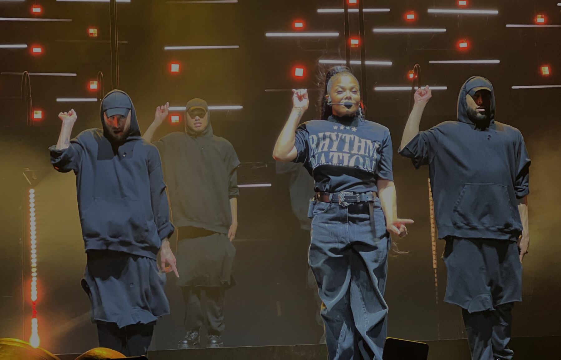 Janet Jackson returns to St. Louis after six years, sets a new tone ...
