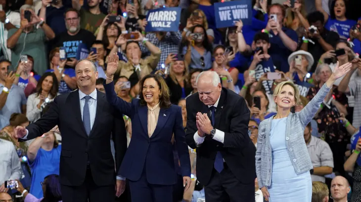 Kamala Harris to dance with Walz - St. Louis American
