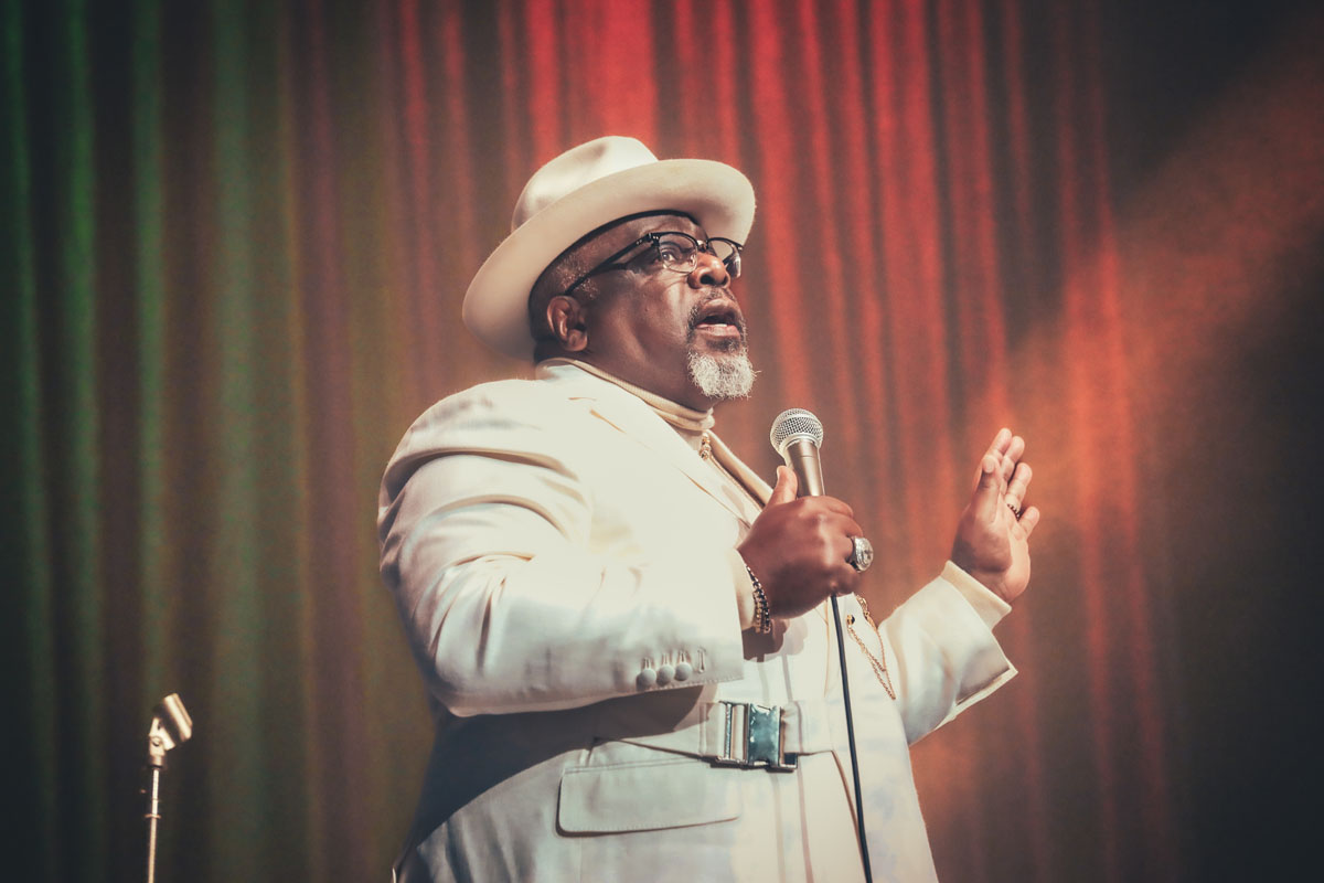 Cedric The Entertainer and friends brought the funny to Chaifetz Arena ...