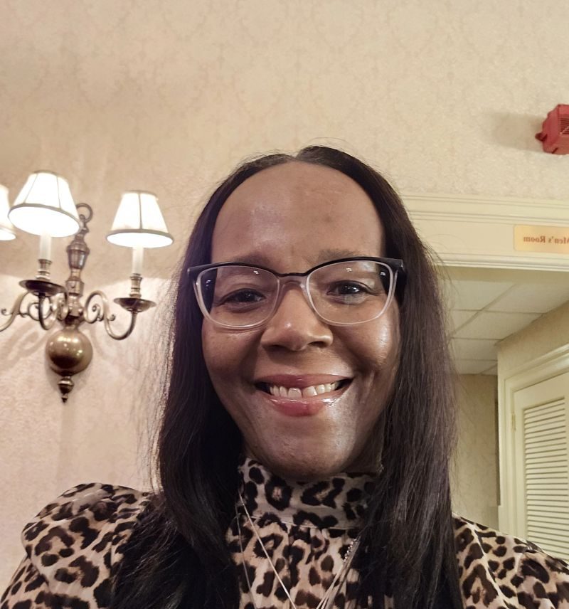 Deneen Busby of BGCSTL honored by Enterprise - St. Louis American