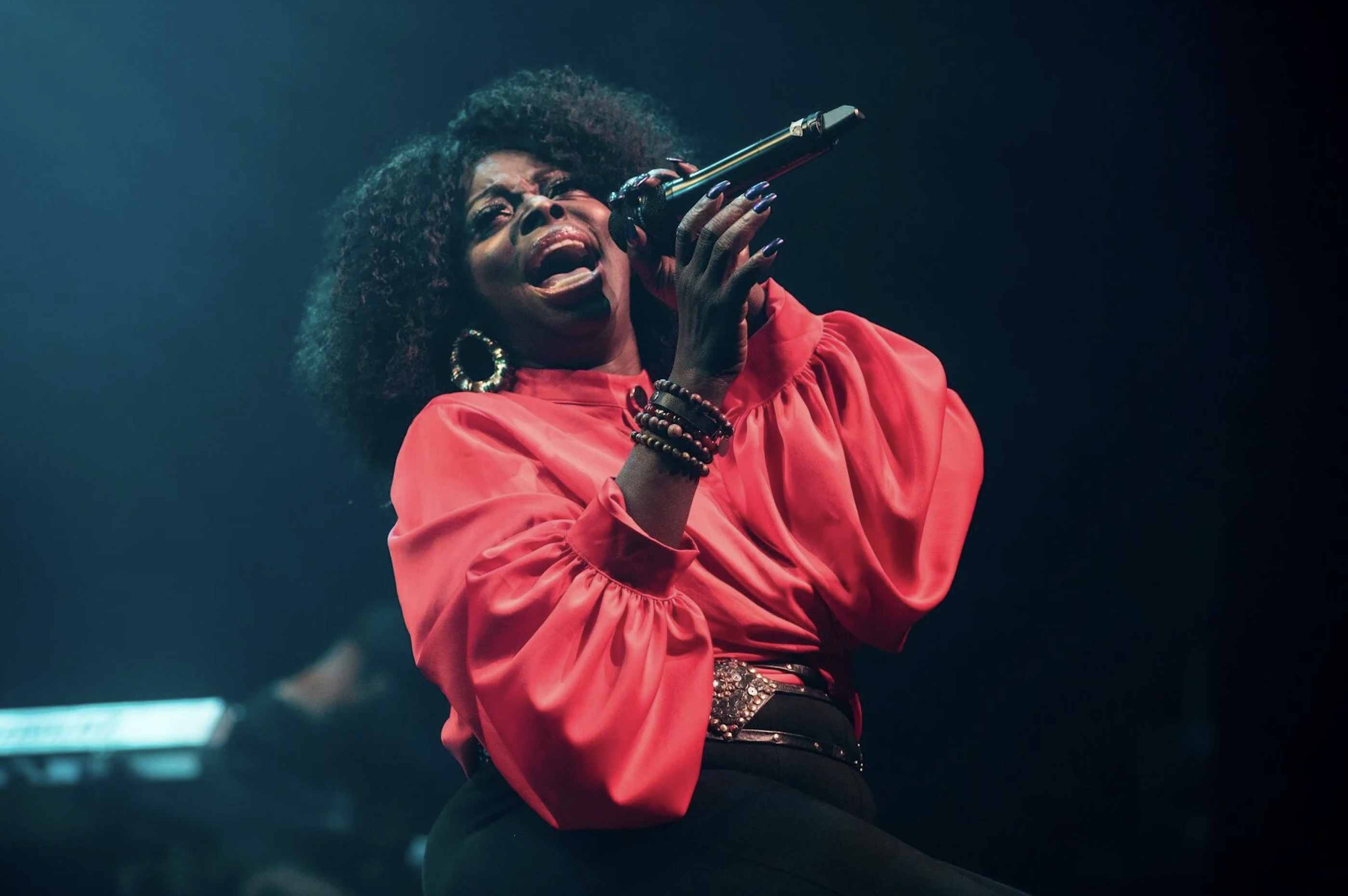 R&B songstress Angie Stone dies in car crash - St. Louis American
